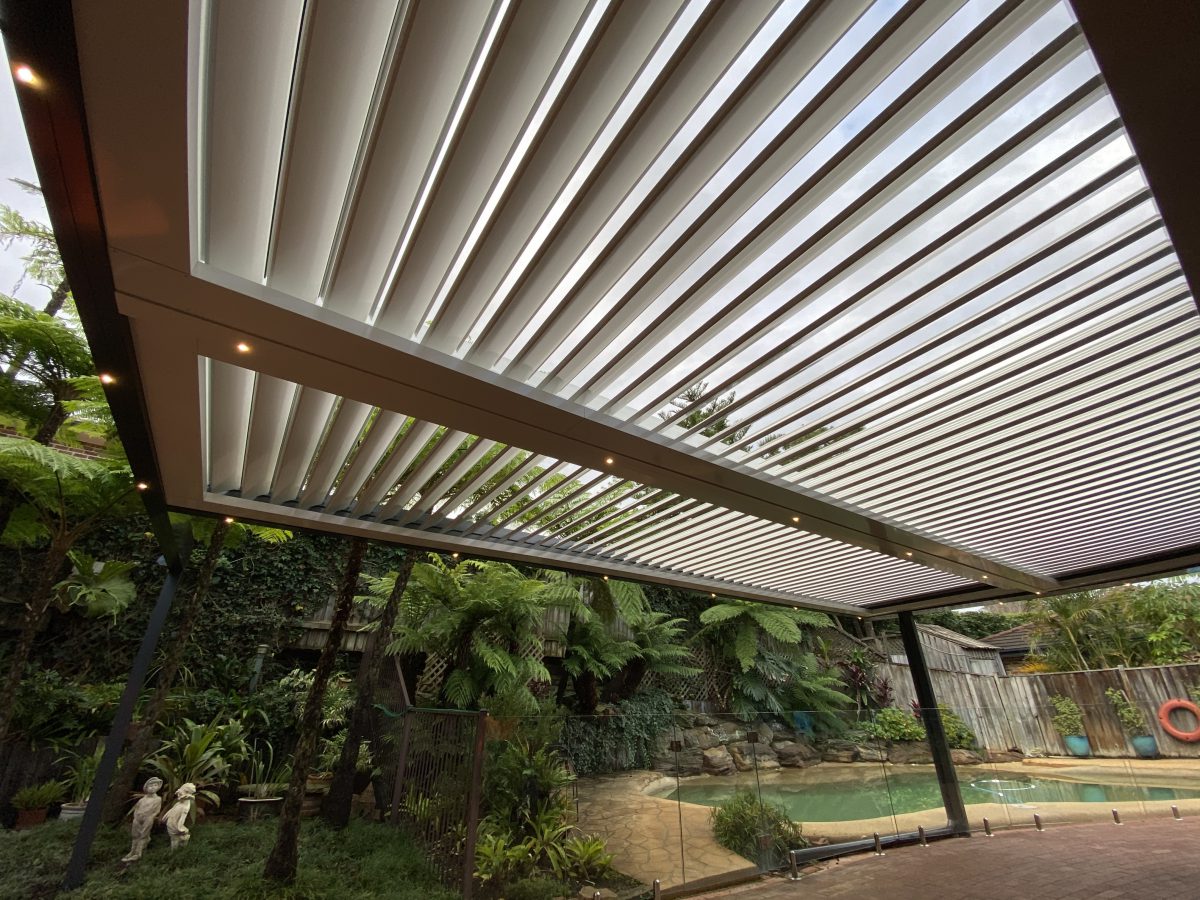 Opening Roof Systems Sydney - Louvre Roof System - Smartblade Pty Ltd